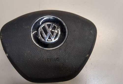 Подушка безопасности водителя Volkswagen Passat 8