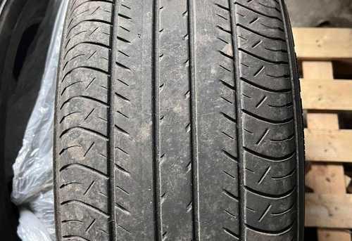 Yokohama dB Decibel E70 215/60 R16 95V