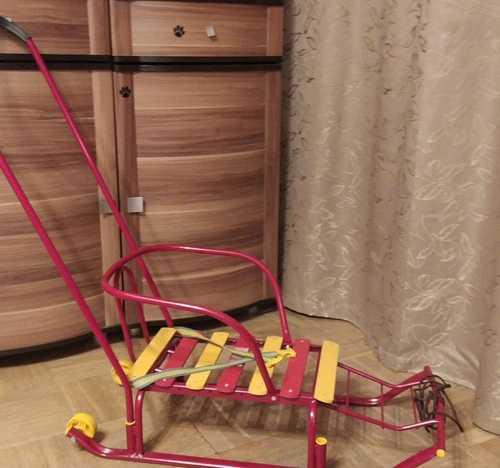 Детские санки на колесах