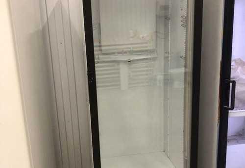 Холодильная витрина вертикальная бу
