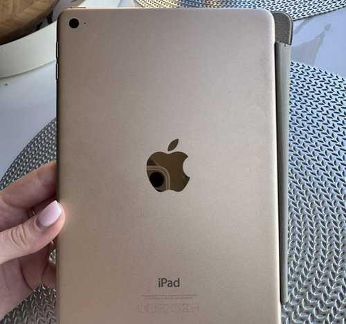 iPad mini 4 64gb wi-fi