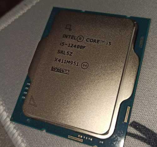 Intel core i5 12400f