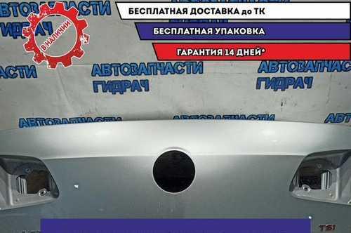 Крышка багажника Volkswagen Passat B7 3AE827025