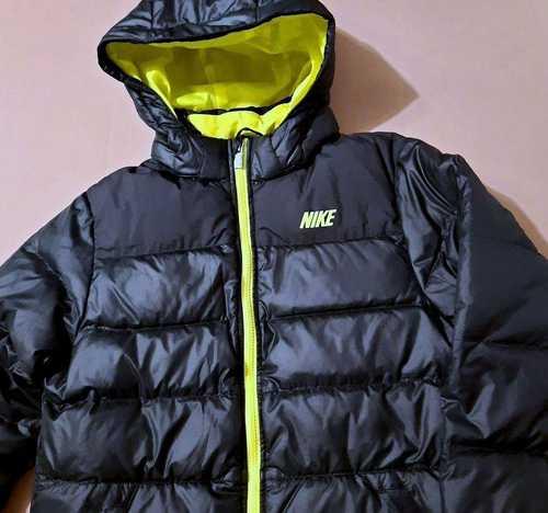 Куртка утеплённая детская Nike 158-170 деффекты