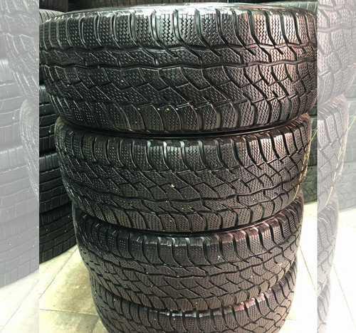 Viatti Bosco S/T V-526 235/65 R17