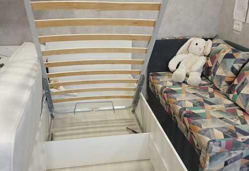 Детскся (подростковая) кровать