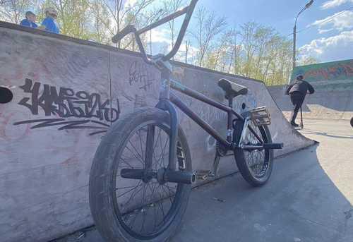 Трюковой велосипед bmx