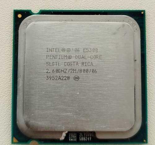 Процессор Intel Core 2 duo E5300