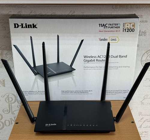 Wi-Fi роутер D-Link DIR-825