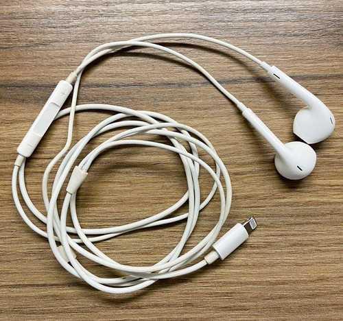 Наушники earpods iPhone 11