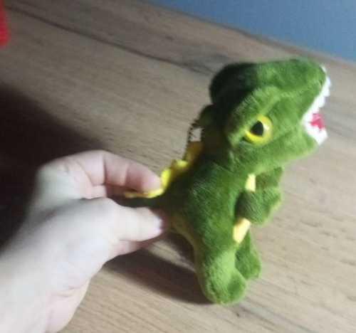 Игрушка мягкая динозавор