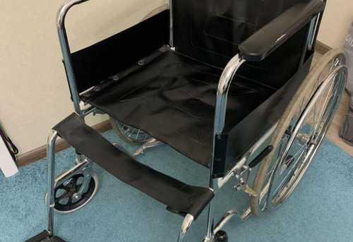 Инвалидная коляска складная бу Barry