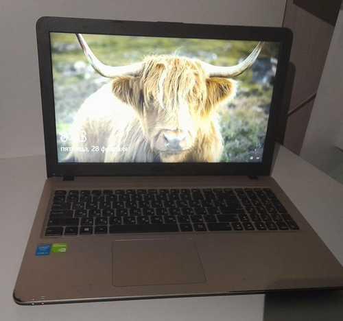 Ноутбук asus X540L