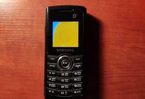 Samsung E2121B