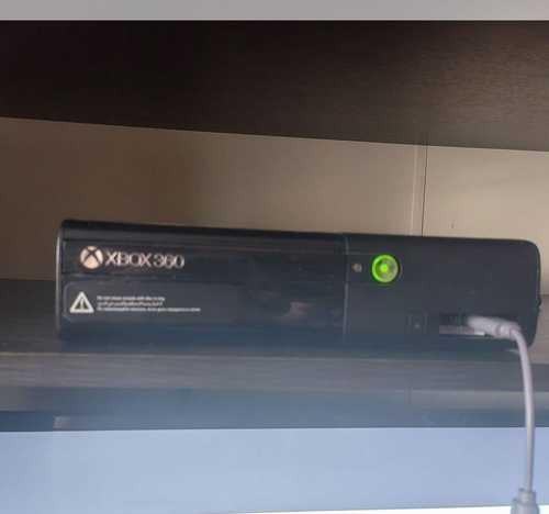 Xbox 360 e