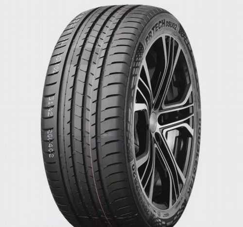 Doublestar DSU02 225/40 R18 92Y