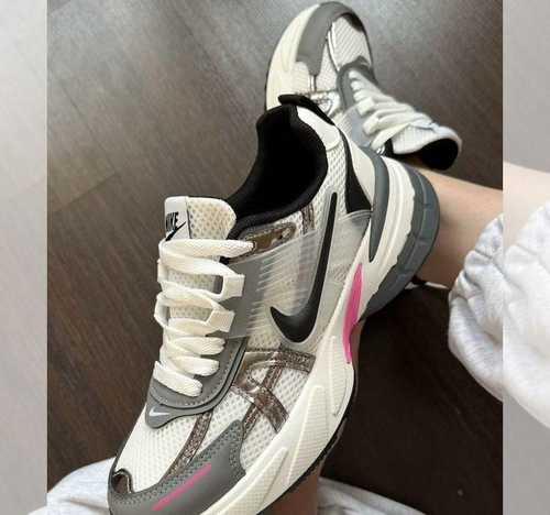 Кроссовки Nike женские 35 36 37 38 39 40 новые