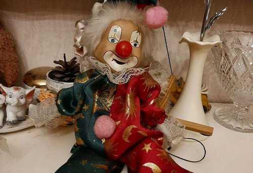 Интерьерная кукла-марионетка клоун
