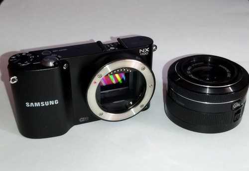 Беззеркальный фотоаппарат Samsung NX1100