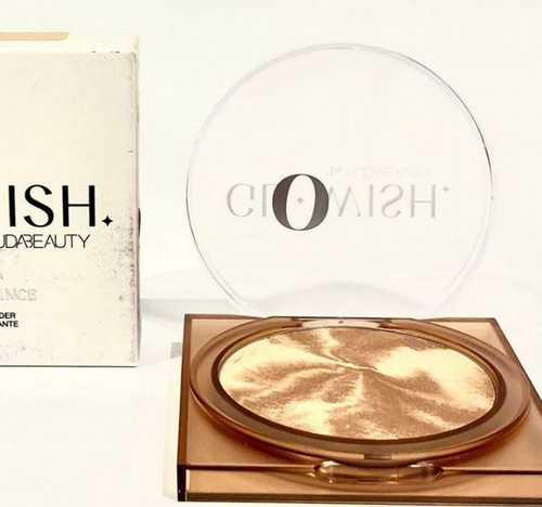 Пудра для лица Huda Beauty Light №01