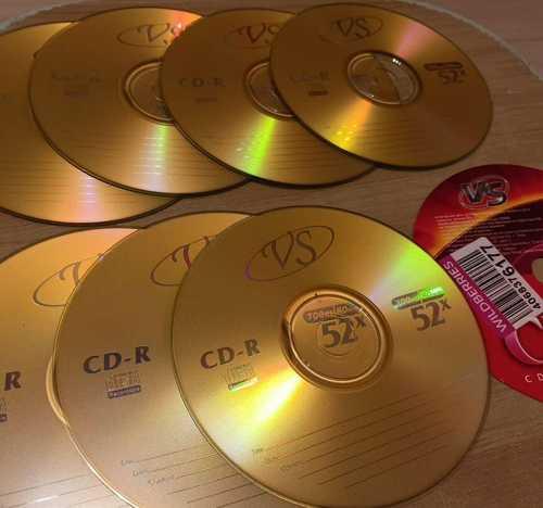 Диски CD-R для компьютера новые 7шт