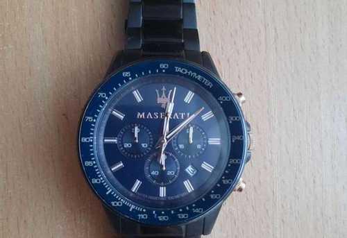 Часы Maserati R88736400