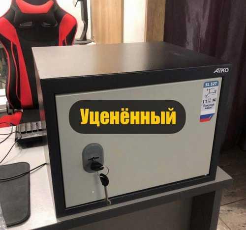 Сейф для денег новый