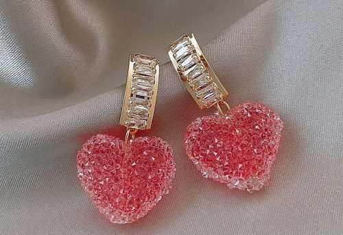 Золотые серьги сердечки розовые(бижутерия)