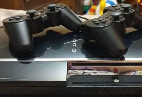 Sony PS3 fat 500 Gb с двумя геймпадами и играми