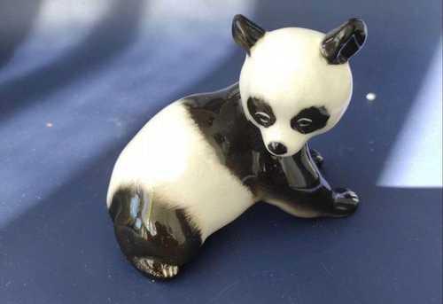 Фарфоровая статуэтка панда лфз