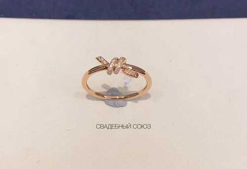 Золотое кольцо Tiffany 585 пробы с брил. 0.12 ct