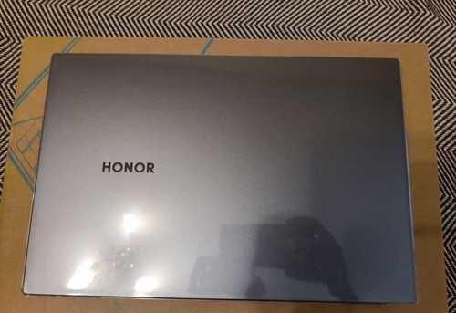 Honor MagicBook x14 i3 8/256 Идеал