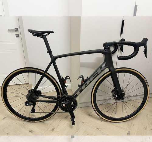 Шоссейный велосипед Trek emonda SLR 12ск