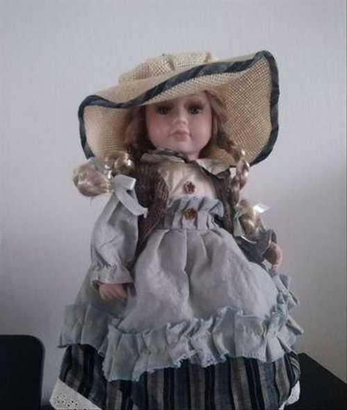 Интерьерная кукла новая из Германии