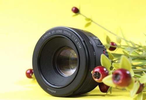 Объектив Canon EF 50mm f1.8 STM
