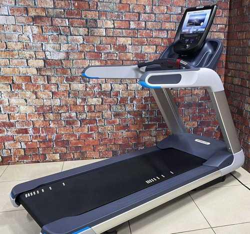Беговая дорожка Precor TRM 885 Next Generation p82