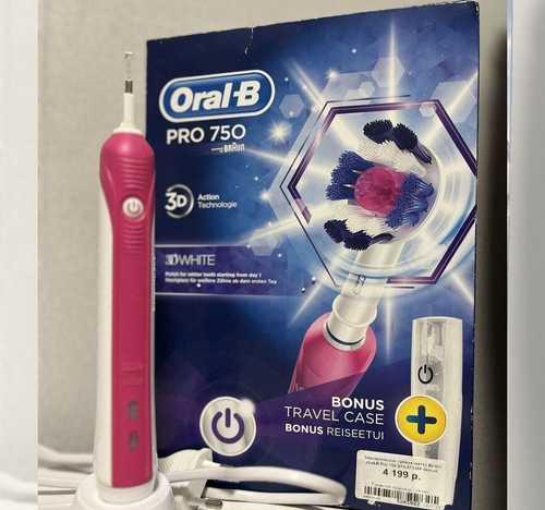 Электрическая зубная щетка Oral-b pro750