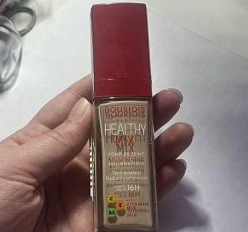 Тональный крем bourjois