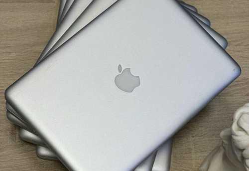 Ноутбук Macbook Pro13 i5/4GB/500GB