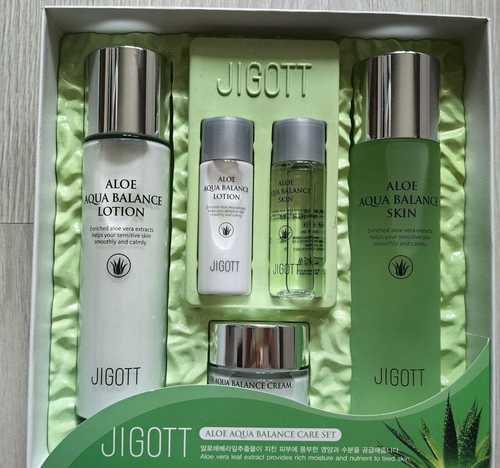 Jigott Aloe Aqua Balance Skin Care Set3