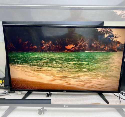 Телевизор LG 43UH610V-ZB