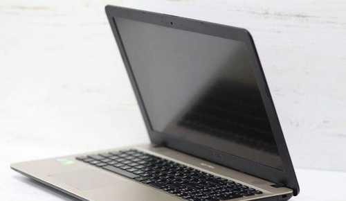 Ноутбук Asus (i3 6006u, 8gb, 120 SSD)