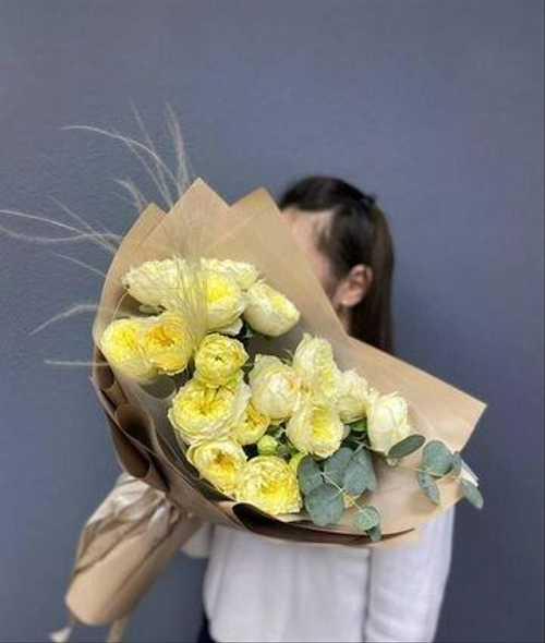Цветы кустовые розы.букет кустовых роз.доставка