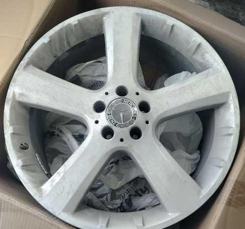 Диски на mercedes R20