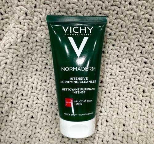 Очищающий гель для умывания vichy normaderm