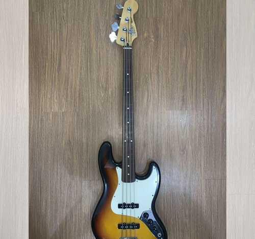 Бас-гитара безладовая Fender jazz bass MIM