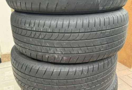 Bridgestone B330 235/55 R20