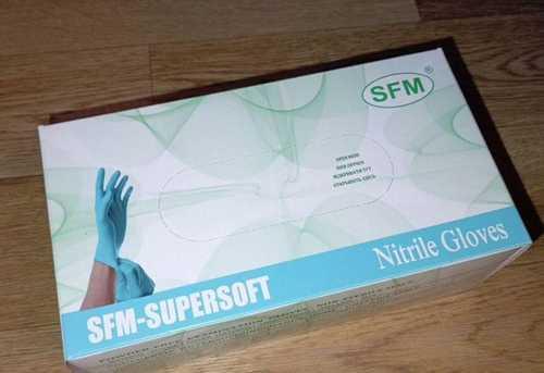 Перчатки смотровые SFM нитриловые, размер L
