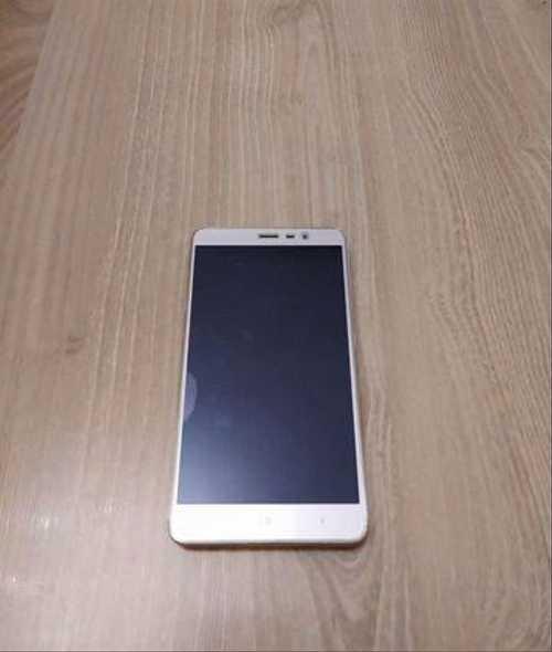 Телефон Xiaomi Redmi note 3