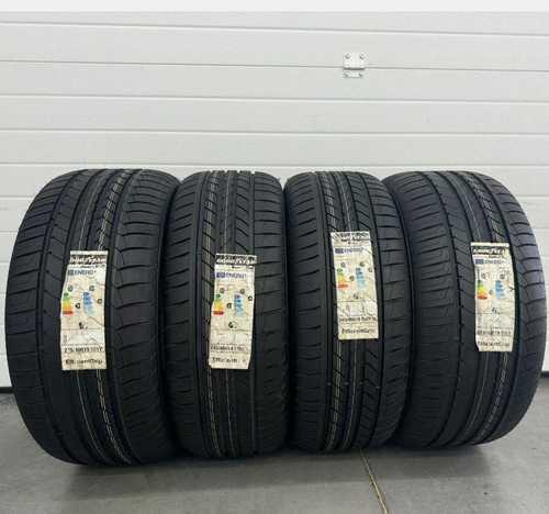 Goodyear EfficientGrip 245/45 R19 и 275/40 R19 101Y